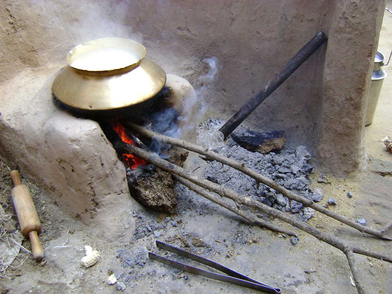 The mud chulhas of India | TechSangam