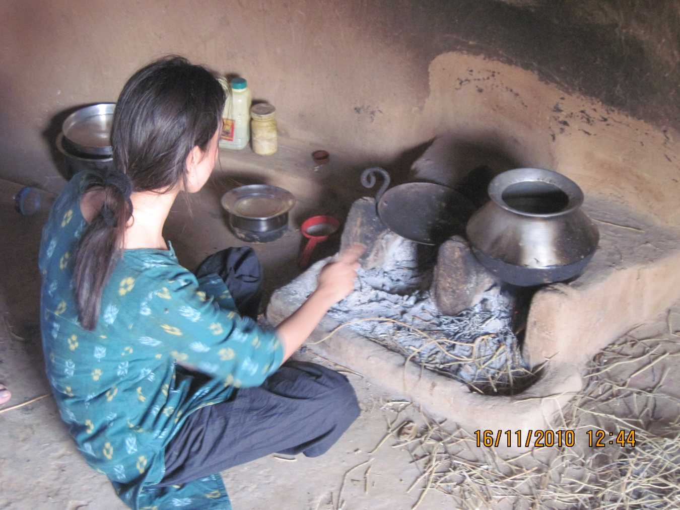 The mud chulhas of India | TechSangam